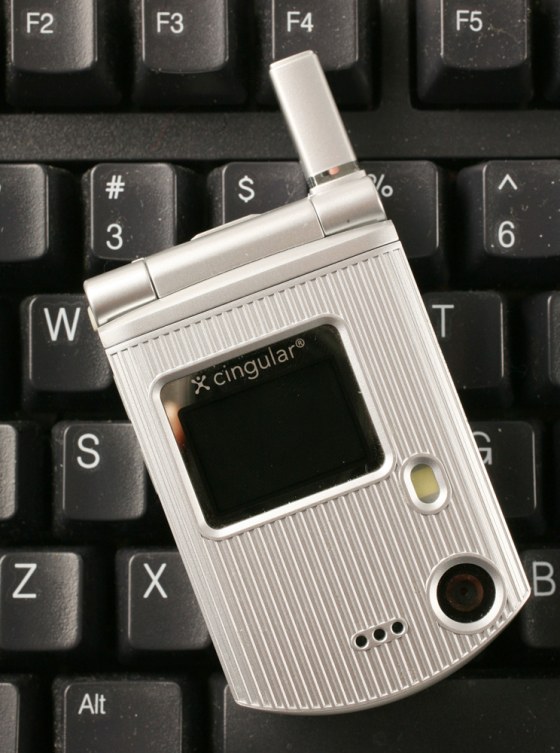 Size a big feature on tiny Pantech phone