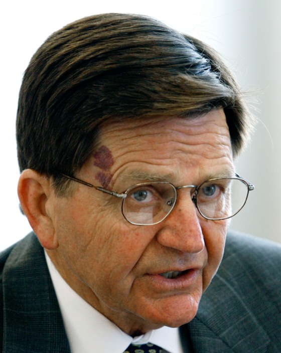 State Farm agrees to re-examine Katrina claims