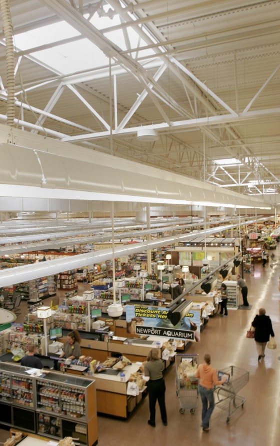 Grocery chains cut energy use, save money