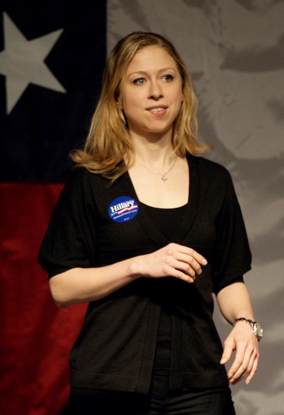 Chelsea Clinton weighs role in mom’s bid