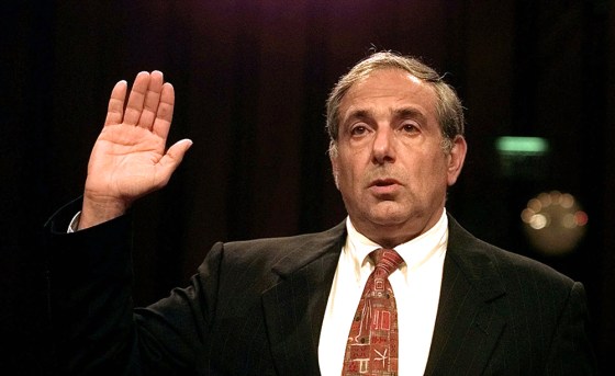 Bush product-safety nominee withdraws