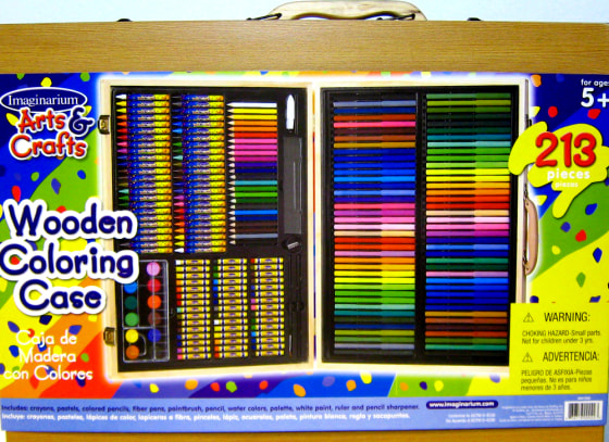 Toys 'R' Us recalls art sets that contain lead