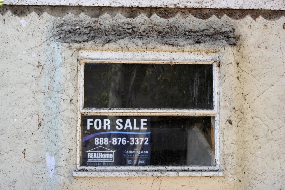 Housing Recovery Means More Seized Homes on Auction Block