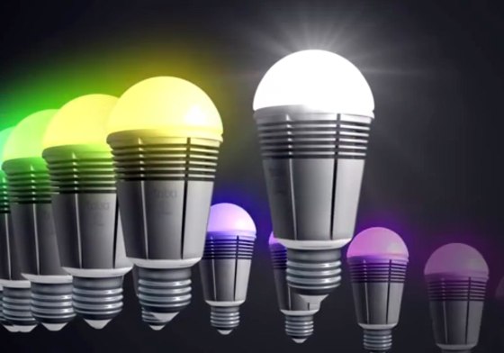 Lights Out, Incandescents! Meet the New Smart Bulbs