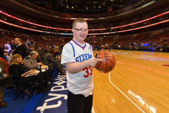 Philadelphia 76ers Make Special-Needs High Schooler's Night
