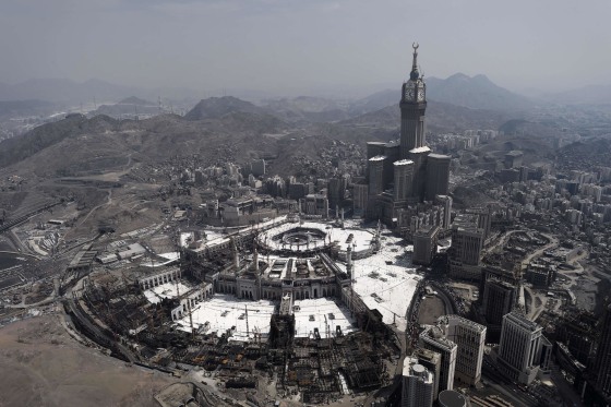 'Mecca-hattan': Modern Face of Islam's Holiest City Revealed