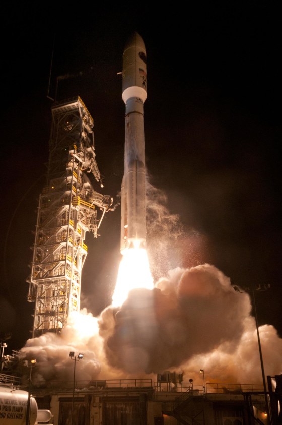 After Storm, Atlas 5 Rocket Sends Up NROL-35 Spy Satellite