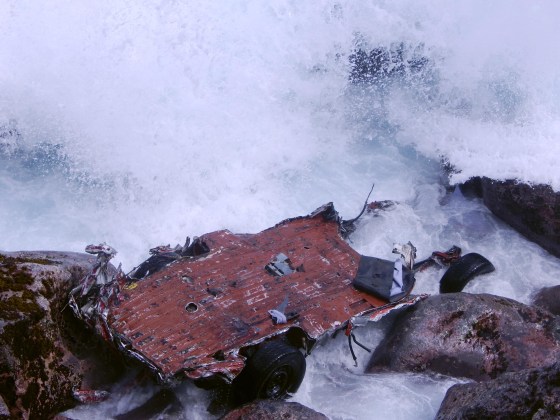 Five Dead After Van Carrying Schoolkids Plunges Into Sea in St. Vincent