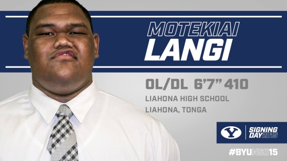 Meet Tonga's Motekiai Langi, College Football's New Big Man