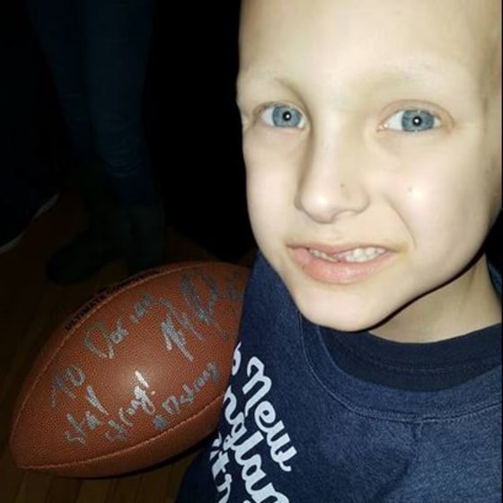 #DStrong: Dorian Murray Fulfills Wish to Be Famous in China