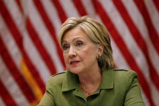 Judge: Hillary Clinton Must Answer Written Questions in Email Suit