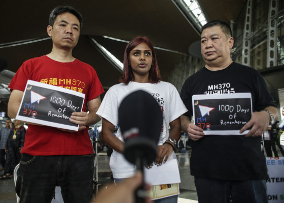 MH370 Relatives Travel to Madagascar Seeking Help in Finding Plane Debris