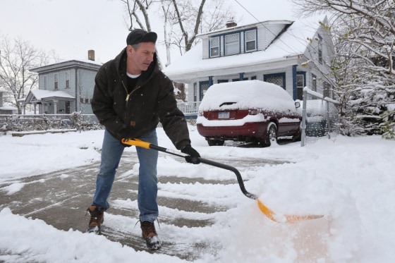 Millions Across Plains and Midwest Face Heavy Snow, Deep Freeze Over ...