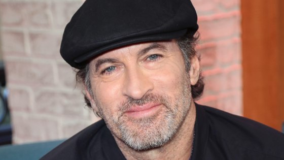 Scott Patterson might write 'Gilmore Girls' book — see what fans are saying