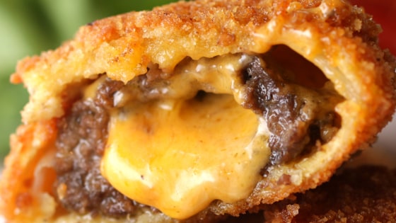 Cheeseburger-Stuffed Onion Rings Recipe