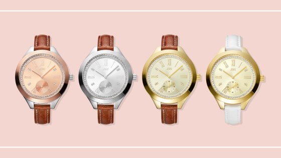Deal of the Day: 89 percent off leather and Swarovski crystal watches
