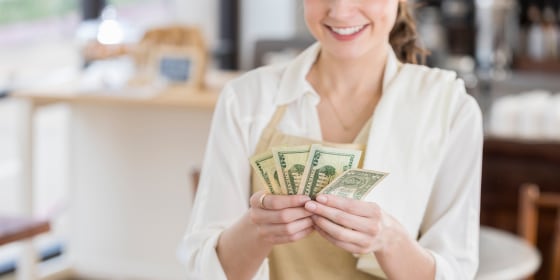 'Tip the bill' challenge inspires kindness at restaurants