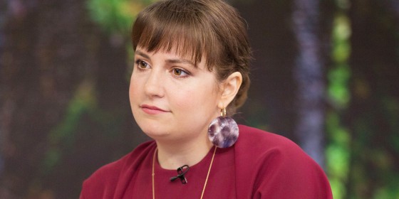 Lena Dunham reveals she removed left ovary months after hysterectomy