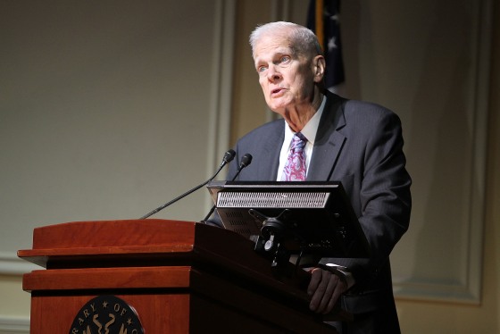 James Billington, who put the Library of Congress online, dies at 89