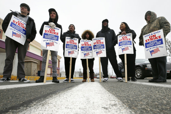 New England Stop & Shop strike enters ninth day, as stores sit empty ...