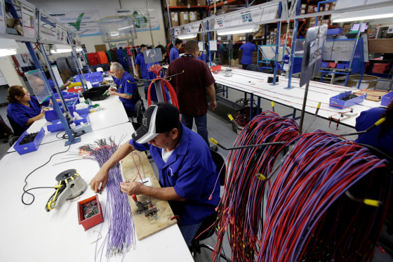 Trump's Mexico tariffs, set to begin Monday, will hit Americans ...
