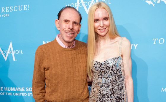 Mary Max, wife of psychedelic artist Peter Max, found dead by suicide ...