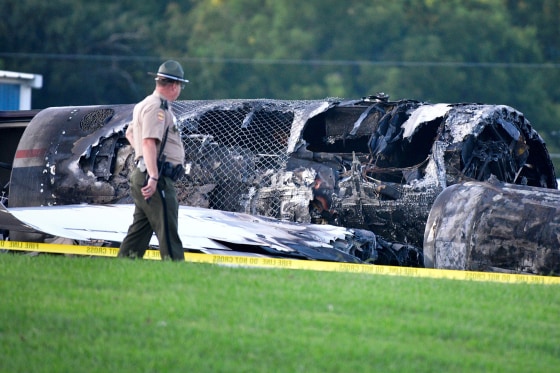 Nascar Plane Crash 2007 Ricky Rudd (88) And David Ragan (6) Crash In