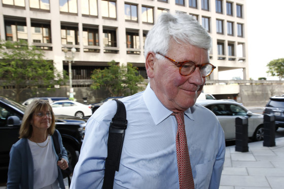 Top D.C. lawyer takes stand in own defense in case tied to Mueller probe