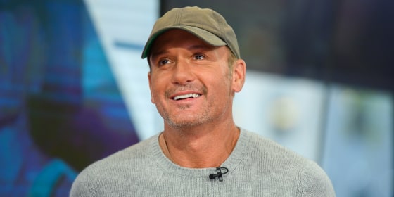 Tim McGraw shares family footage in 'Gravy' music video