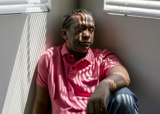 Black man who led neo-Nazi group dies amid bid to destroy it