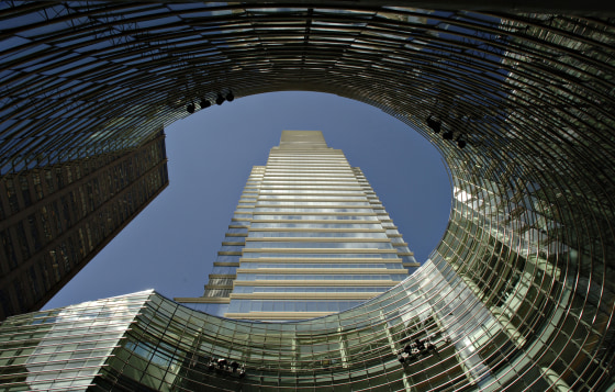 Bloomberg would sell company if elected, campaign says