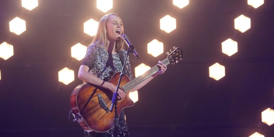 Kenadi Dodds sings Carrie Underwood song in 'AGT' finals