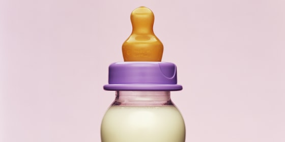Microplastic in baby bottles: What parents need to know