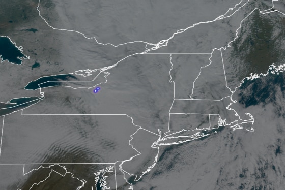 'Rare' meteor triggers sonic boom, brilliant flash over Lake Ontario