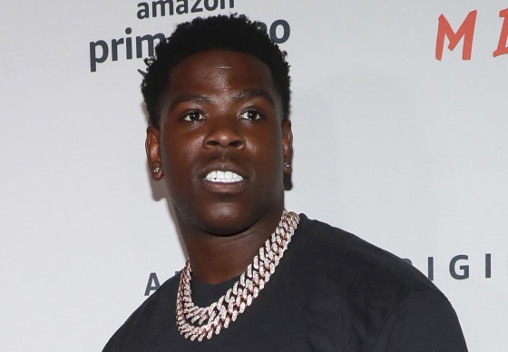 Rapper Casanova surrenders in alleged gang case