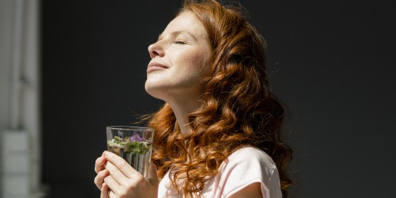 8 ways to wake up and stay alert without coffee