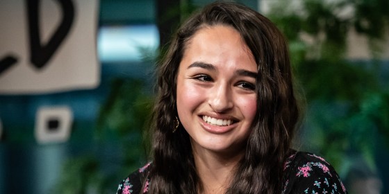 Jazz Jennings struggles with 100-pound weight gain in upcoming season ...