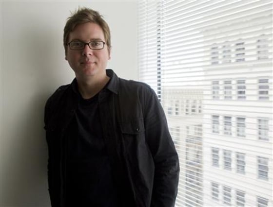 Twitter, working to make money, won’t use ads