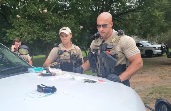 WWE: Alabama police officer looks exactly like Dwayne 'The Rock ...