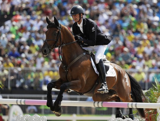 Olympic great Mark Todd loses training license for hitting horse