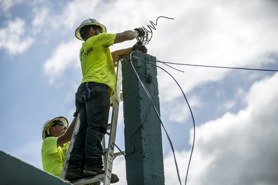 Puerto Rico announces first power grid reconstruction projects