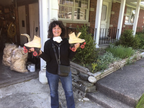 Woman's Shares TikTok of her Being Reunited With Roller Skates She ...