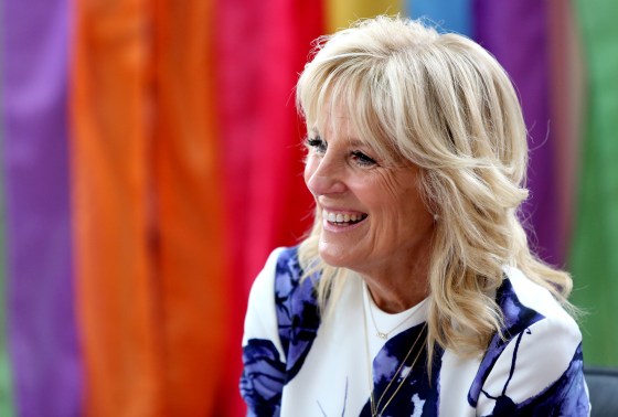 Jill Biden Post-it Note Hack To Delegate Family Dinner Tasks
