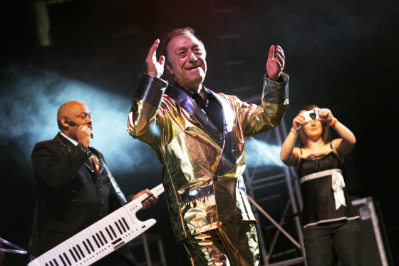 Radio DJ Art Laboe, Who Celebrated ‘Oldies but Goodies,’ Dies at 97