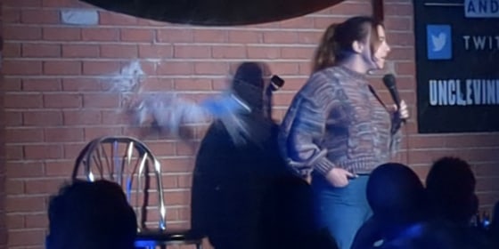 Comedian Ariel Elias chugs beer thrown at her by heckler in video