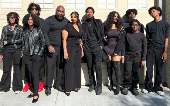 Mom Had 9 Kids By The Age Of 28