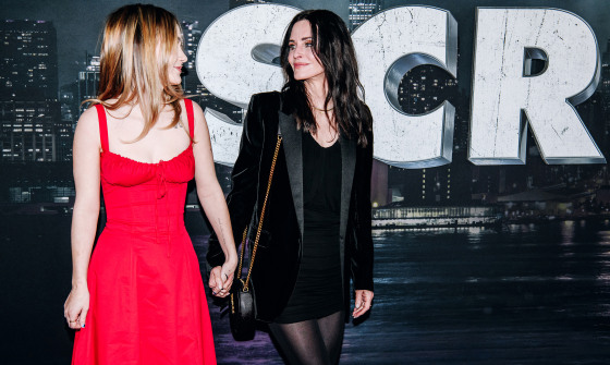 Courteney Cox’s Daughter, Coco Arquette, Joins Mom On 'Scream VI' Red ...