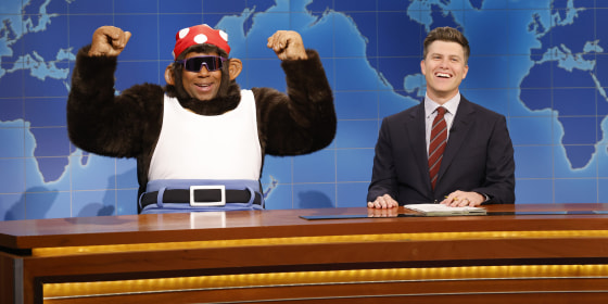Kenan Thompson joins 'Weekend Update' as disgruntled Funky Kong