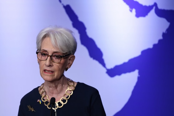 Number 2 U.S. diplomat to retire after decades in government service