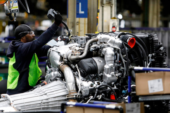 GM to invest $632 million to produce next-generation pickups in Indiana